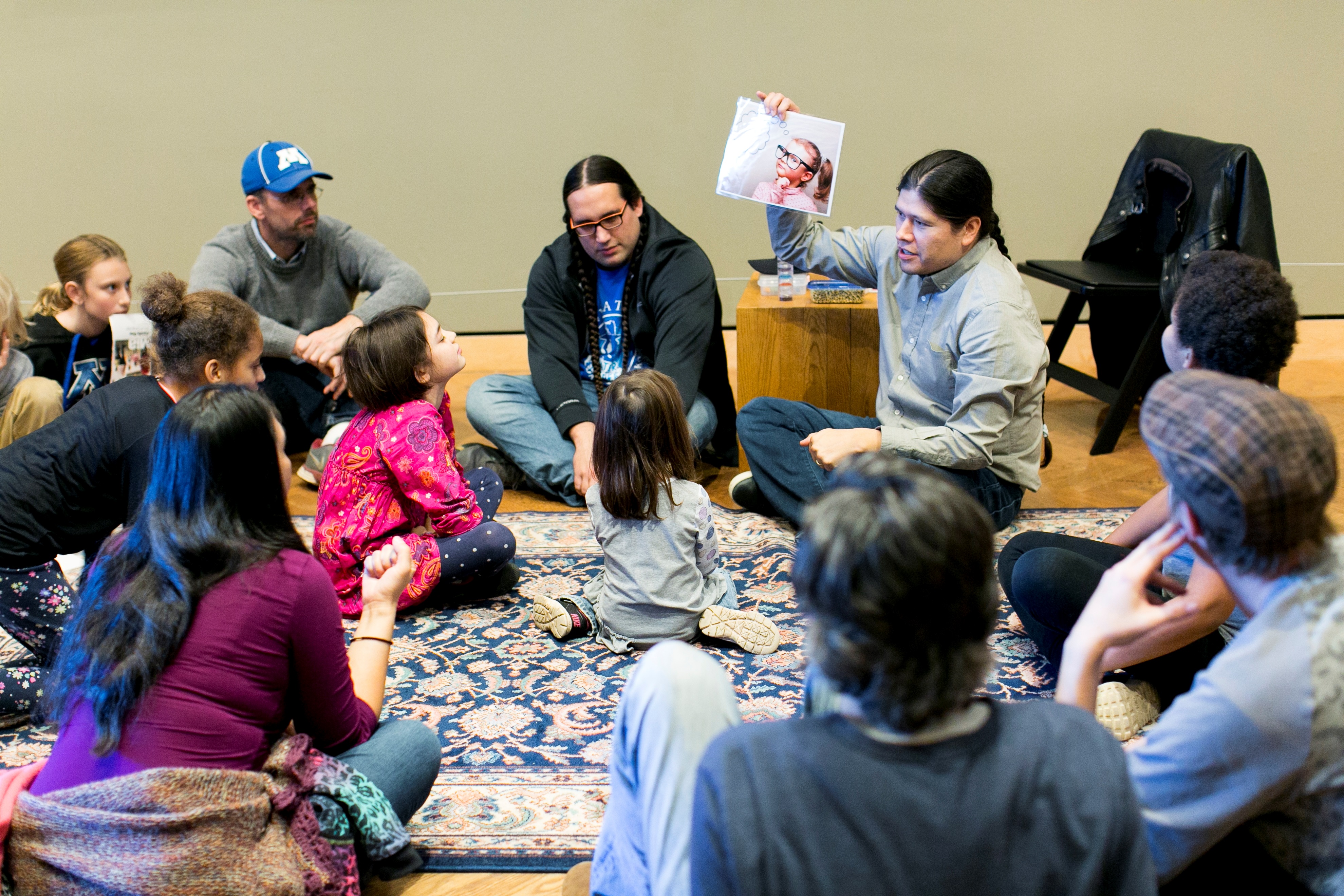 Dakhóta Language Scavenger Hunt –– Minneapolis Institute of Art